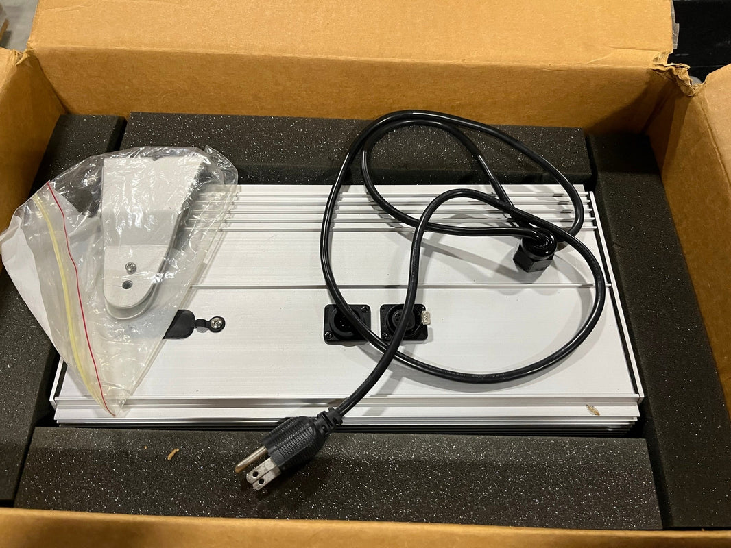 Lighting – CLAIR Used Gear